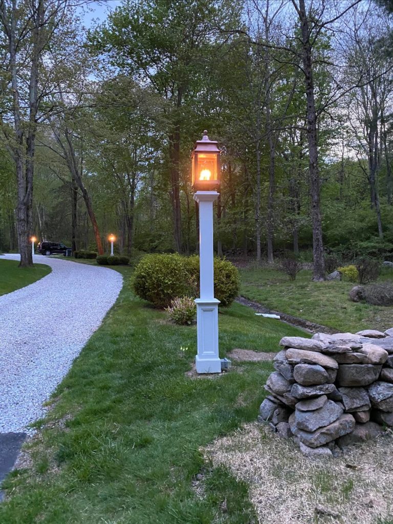 CCL5653 Concord Post Lantern | Cape Cod Lanterns